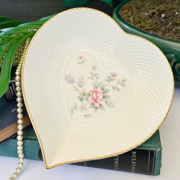 Mikasa | Dining | Mikasa Bone China Remembrance Pattern Candy Trinket ...